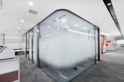 China Curved Glass Single / Double Glass Aesthetic Partition Wall System For Meeting Room Frosted Glass Privacy With Logo for sale