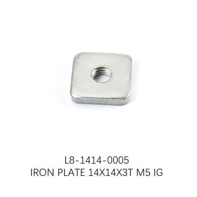 China 14x14x3mm Iron Lighting Fixture Mounting Plate M5 Internal Thread Corrosion Resistant for sale