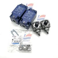 China XCKJ10543 Rotary Head Limit Switch with 2-Pole Configuration and Variable Length Roller Lever for 9-12mm Cable Glands for sale