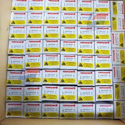 China YJJ 163PC01D75 Trigger Interface Pressure Sensor ±534.47KPa Compound Type DIP-3 for sale