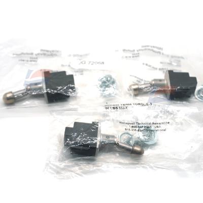China Hone 1TL1-2D Toggle Switch SPST ON OFF 15A 125VAC Panel Mount Screw Terminal for sale