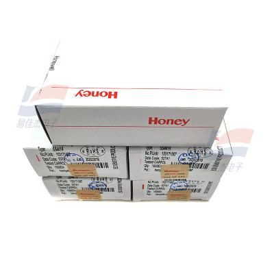 China SS441R Unipolar Hall-Effect Sensor 3.0-24VDC 75G Sensitivity TO-92 for Door Closure Flow Rate Sensing for sale