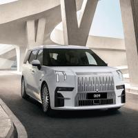 China Automotive Zeeker 009 2023 MPV Luxury Energy Electric Vehicle EV Car 5 Door 6 Seat for sale