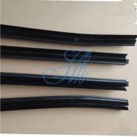 China ELF Pickup Car Spare Parts Door and Window Glass Rubber Seal Strip for ISUZU D-MAX for sale