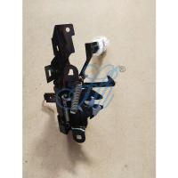 China ISUZU DMAX Pickup Car Hood Lock Bonnet Lock for 2012-2016 Year Direct for sale