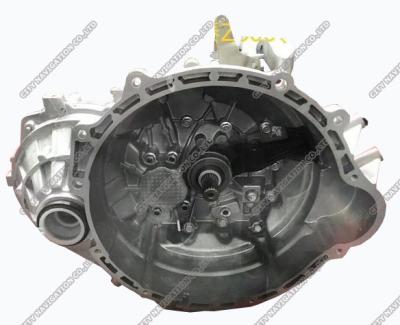 China 525A05 Manual Transmission Gearbox for Zotye Z500 Domy X5 SR7 Design Gross Weight 39kg for sale