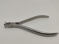 China Durable Metal Dental Orthodontic NITI Cinch Back Pliers with 3 Years Shelf Life for sale