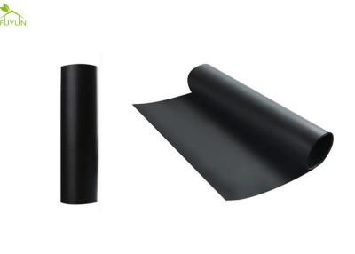 China GM13 Anti Leakage Geomembrane Liner 0.5mm For LandFills Urban Solid Waste Dump for sale