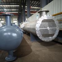 China Anode Protection Sulfuric Acid Cooler 60m2 316L Shell and Tube Heat Exchanger for 98% Acid for sale