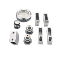 China Frameless Shower Door Hardware Glass Bathroom Screen with Highly Resistant Properties for sale