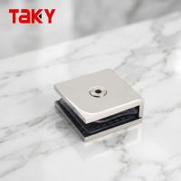 China Bracket Glass to Wall Mechanical Fixing 0 Degree Singe Hole Square Glass Door Clamp for sale