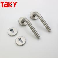 China Easy Installation Hotels Modern Polished Stainless Steel 304/201 Interior Door Lock Handles for sale