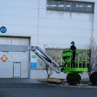 China 24.0m Working Height Electrical Telescopic Boom Lift Man Lift Telescopic Lifters for sale