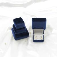 China Popular Style Rectangle Jewelry Boxes Hinged Velvet Gift Box for sale