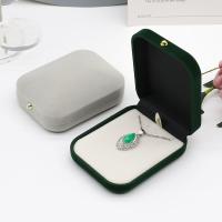 China Luxury Dark Green Velvet Jewelry Box For Rings Earrings Bracelets Vintage Style for sale