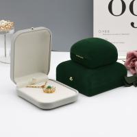 China Luxury Dark Green Velvet Jewelry Box For Rings Earrings Bracelets Vintage Style for sale