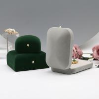China Customized Color Velvet Jewelry Packaging Luxury Jewelry Box Modern Brand Multiple Sizes for sale