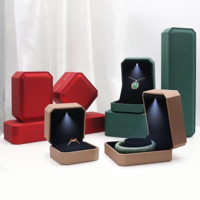 China Plastic LED Light Jewelry Box With Velvet Lining Led Earring Box For Storage for sale