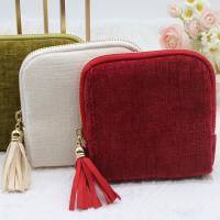 China Luxury Velvet Jewelry Travel Organizer Travel Jewelry Case With Tassel Packaging Pouch for sale