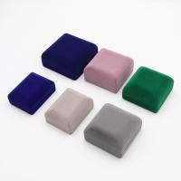 China Minimalist Velvet Jewelry Box Packaging Rectangular Design Soft Puffy Cushion Shape for sale