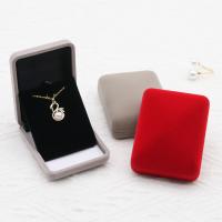 China Stylish Rectangular Velvet Ring Box Velvet Pendant Box With Custom Color Options for sale