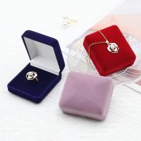 China Multiple Sizes Stylish Velvet Jewelry Box Set For Necklace Earrings Pendant for sale