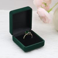 China Custom Designed Velvet Jewelry Box Collection With Minimalistic Rectangular Shape for sale