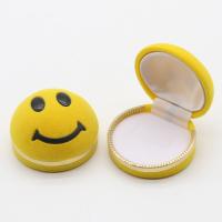 China Customizable Velvet Ring Boxes Small Beautiful Round Jewelry Boxes In Various Colors for sale