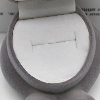China Custom Color Animal Shape Velvet Jewelry Case Velvet Gift Box With Cute Ring Packaging for sale