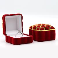 China Luxurious Red Velvet Jewelry Box Vintage Jewelry Box For Presenting Your Treasures for sale