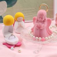 China Customization Angel Shape Velvet Jewelry Holder Cute Velvet Lined Box for sale