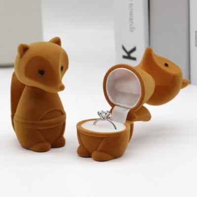 China Stylish Animal Themed Cover Flocked Jewelry Box For Rings Necklaces And Pendant for sale