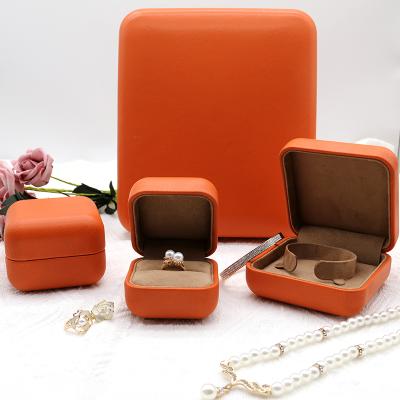 China OEM PU Leather Jewelry Box Ring And Necklace Packaging PU Leatherette Necklace Box for sale