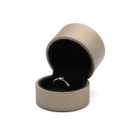 China Round PU Leather Jewellery Box With Hinge Closure Storage Jewelry Gift Case for sale