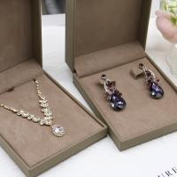 China High Grade Leather Jewelry Box For Rings Necklace Packaging Box Customizable for sale
