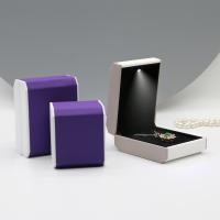 China White Plastic LED Light Jewelry Box Set Fashionable Elegant Led Necklace Box For Wedding for sale