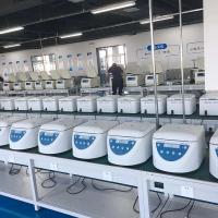 China Cence Laboratory Low Speed Centrifuge With 4*50ml 18*10ml 12*20ml Rotor for sale