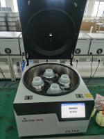 China Cence Blood Bank Centrifuge 3L New Model CLT55 / CLT55R Large Capacity Low Speed Centrifuge for sale