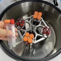 China Benchtop Laboratory Horizontal Blood Centrifuge Machine With Swing Out Bucket Rotor for sale