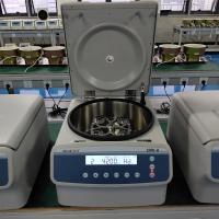 China Benchtop Centrifuge Machine Blood Separation L500-A With Swing Rotor for sale