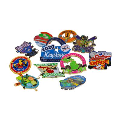China Custom 1.5 Inch Soft Enamel Lapel Pins in Zinc Alloy Metal Badges for sale