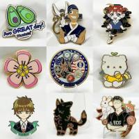 China Custom Logo Zinc Alloy Hard Enamel Badge Fashion Jersey Decorative Lapel Pin for sale