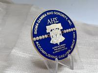 China Antique Gold Custom Challenge Coin with 3D Logo in Zinc Alloy for Souvenir Use for sale