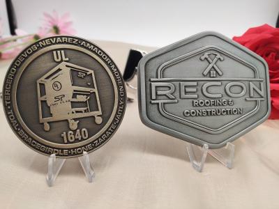China Custom Zinc Alloy Belt Buckle with 3.5 Inch Antique Finish for Men - Personalized Metal Pin Buckle for sale