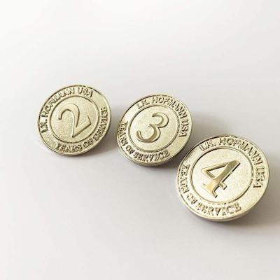China Custom Lapel Pins with Die Cast Craft Zinc Alloy Material and Gold Plating Finish for Fashion Party for sale