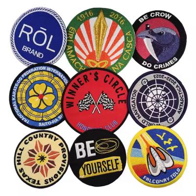 China Customizable Long-lasting Embroidery Patches with Merrowed or Laser Cut Borders for Apparel and Gifts for sale