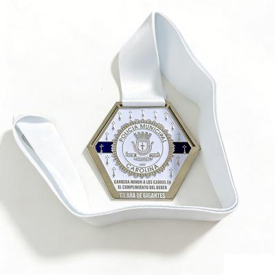 China Custom high-quality zinc alloy medals with multiple color and size options for sports award events. for sale