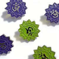 China Custom 2D/3D lapel pins feature customer specified sizes and custom color options for you. for sale