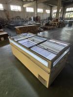 China Auto Defrost Small View Window Display Chest Freezer for sale