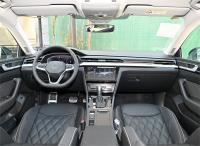 China 300-400Nm 2024 Volkswagen CC Hunting Car German Classic Car With Ultra High Range for sale